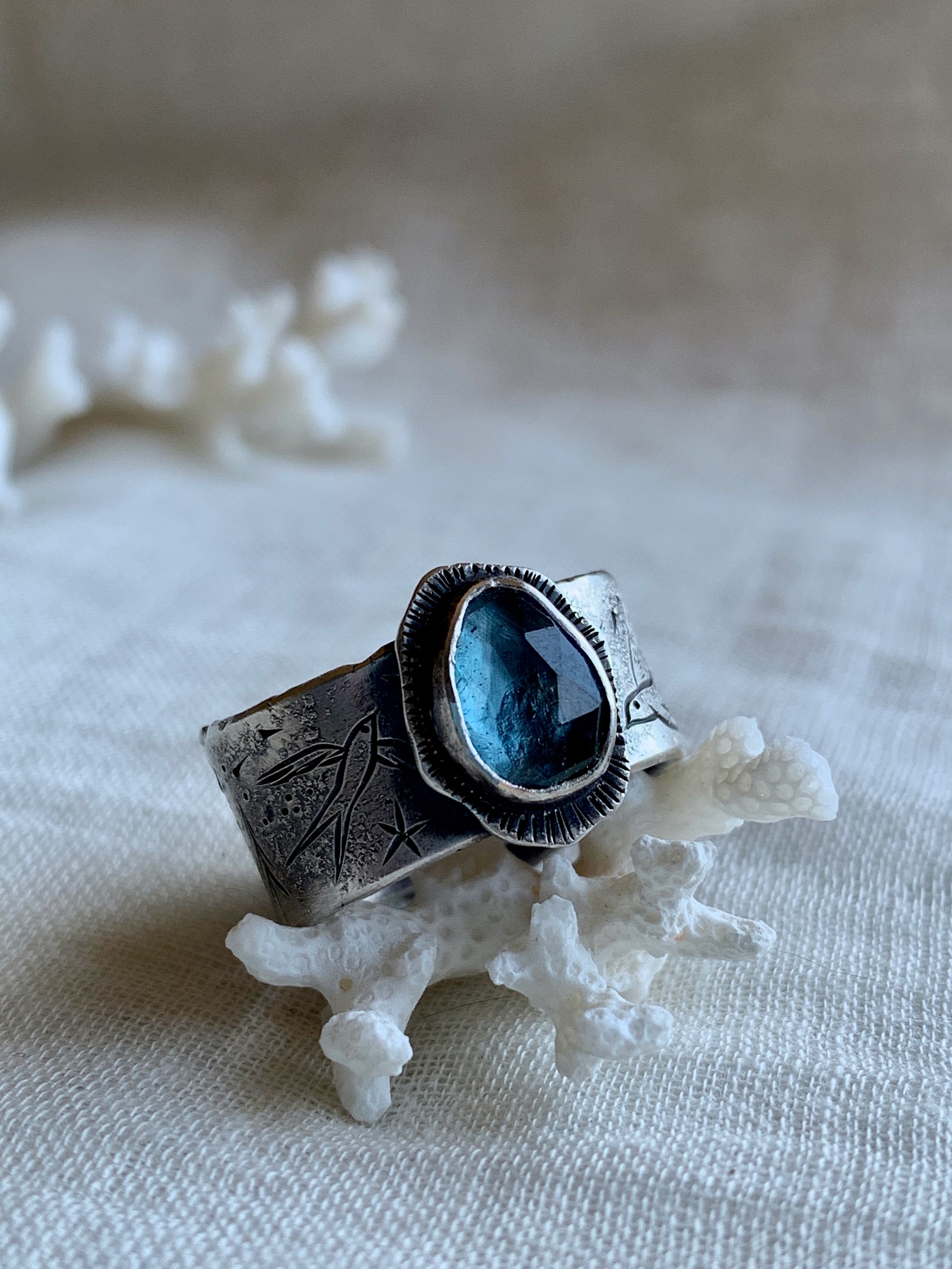 Dancing Leaf Design | Vancouver Etsy Co